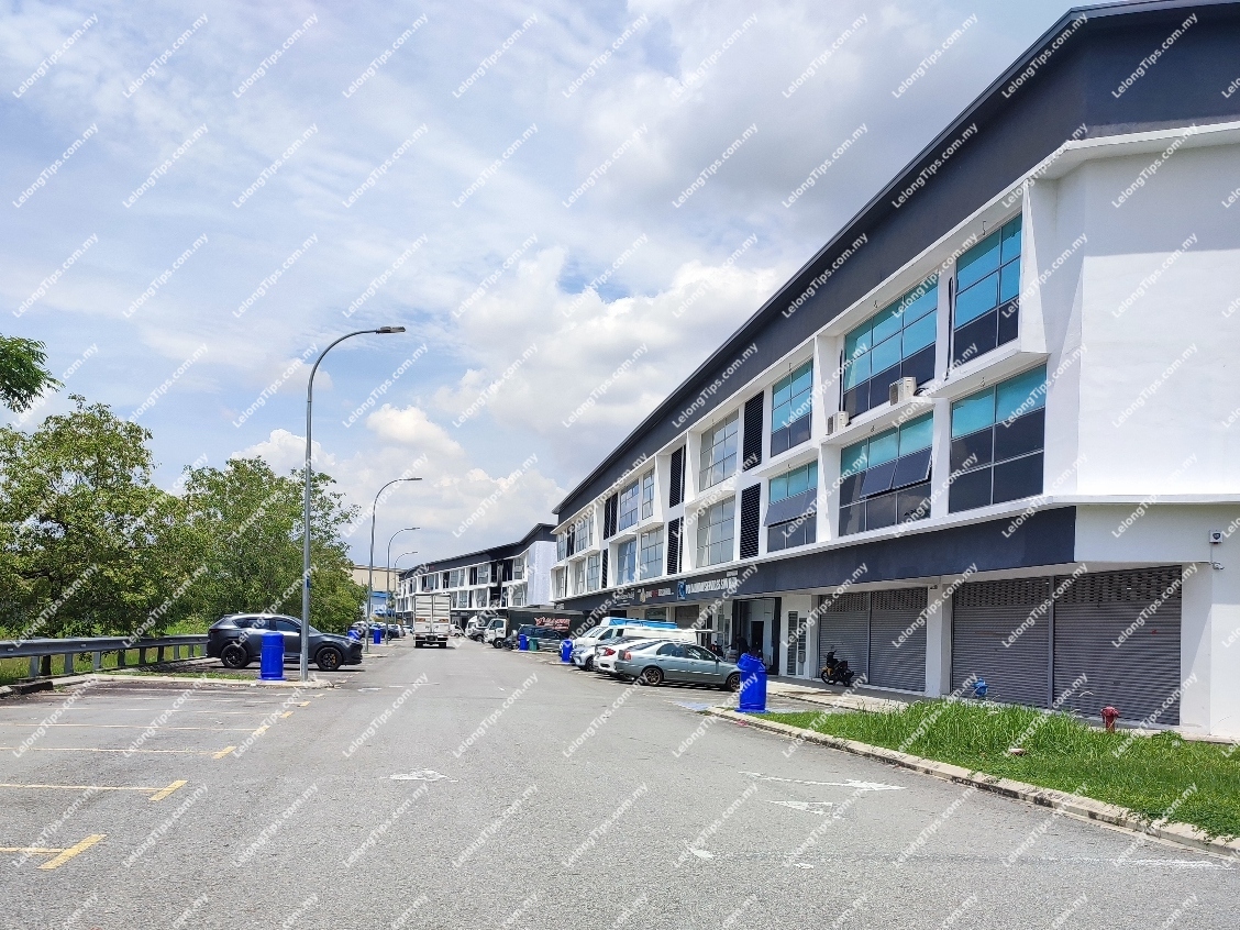 [-26%] Freehold 3 Storey Terrace Factory [8 min to Shah Alam KTM ...