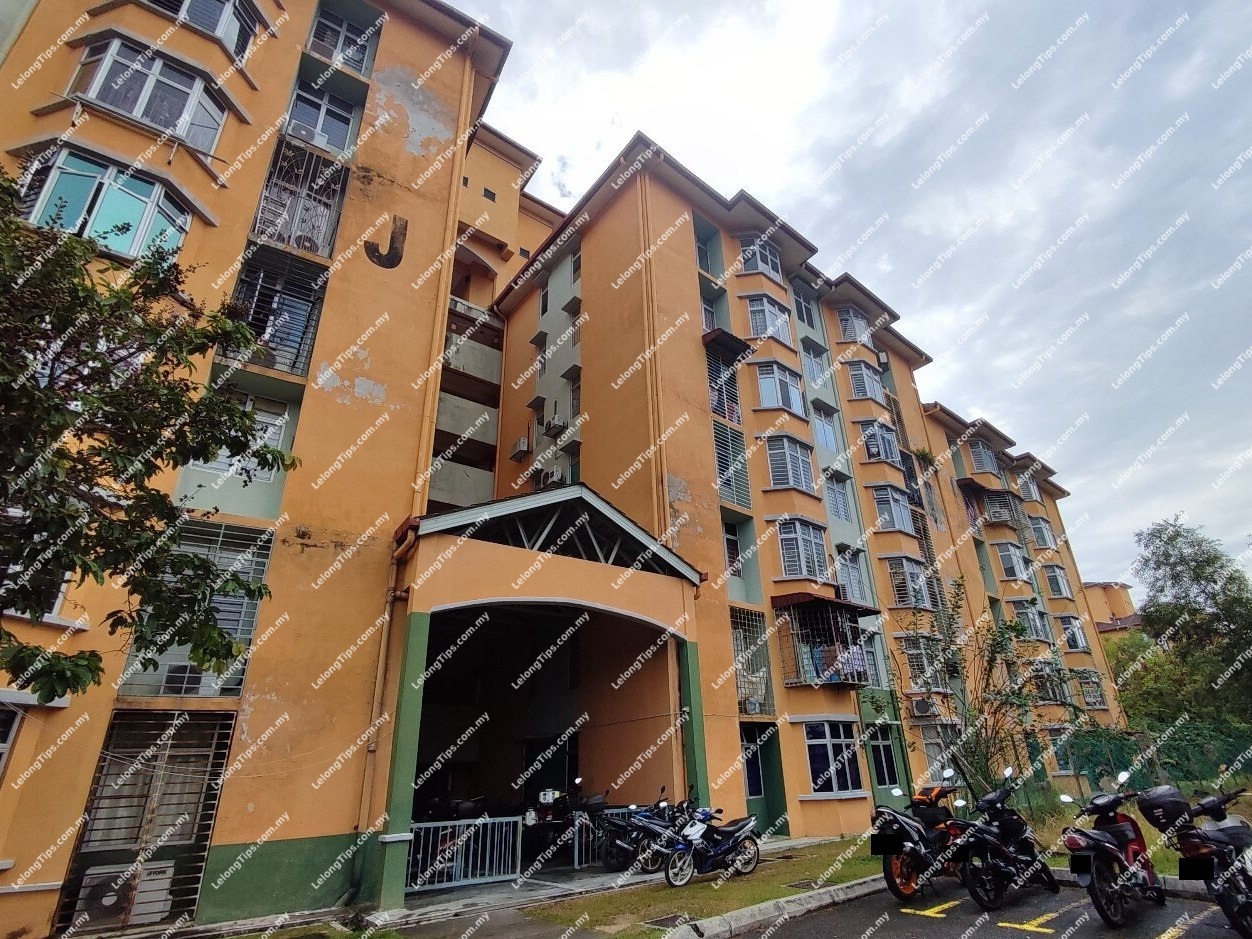 Residensi Lot 8 Service Apartment (O2 Residence) with 2 Car parks [6 ...