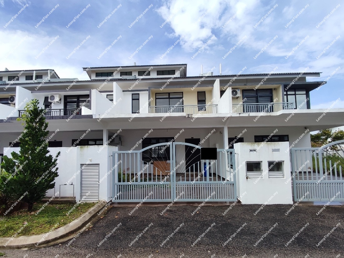 4 Bedroom 2 Storey Terrace House [Good for Homestay Service; Newly ...