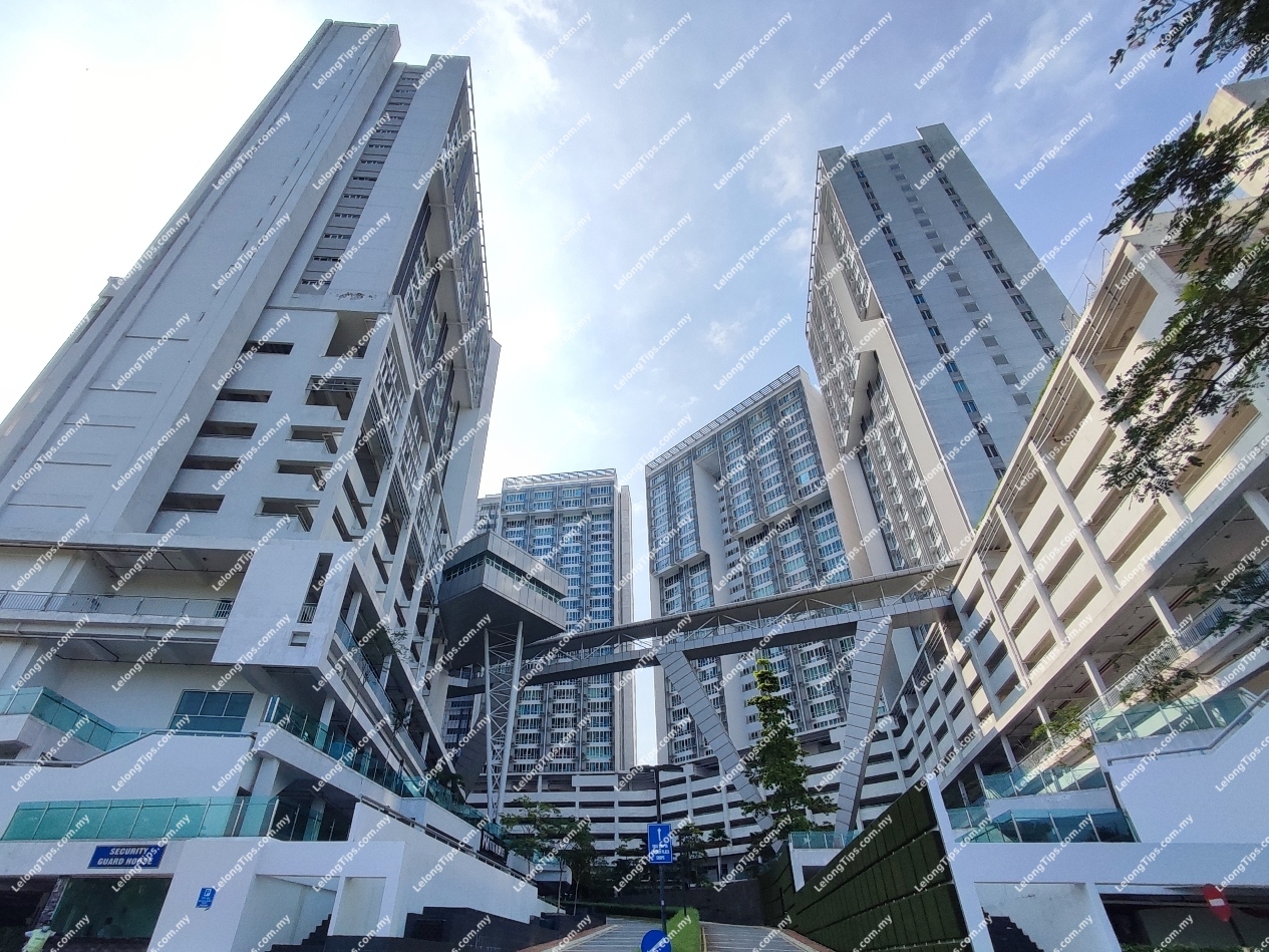 Studio Service Apartment