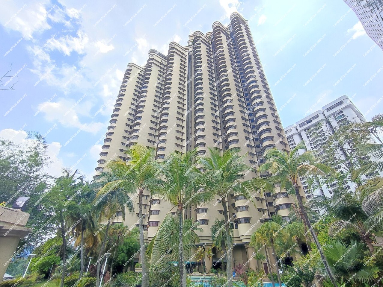 Auction Villa Putera Condominium [Next to Sunway Putra Mall; 4 min walk ...