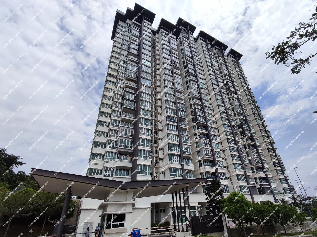 [Duplex Unit] 4 Bedroom Vision Residence Condominium [6 min to Malakat ...