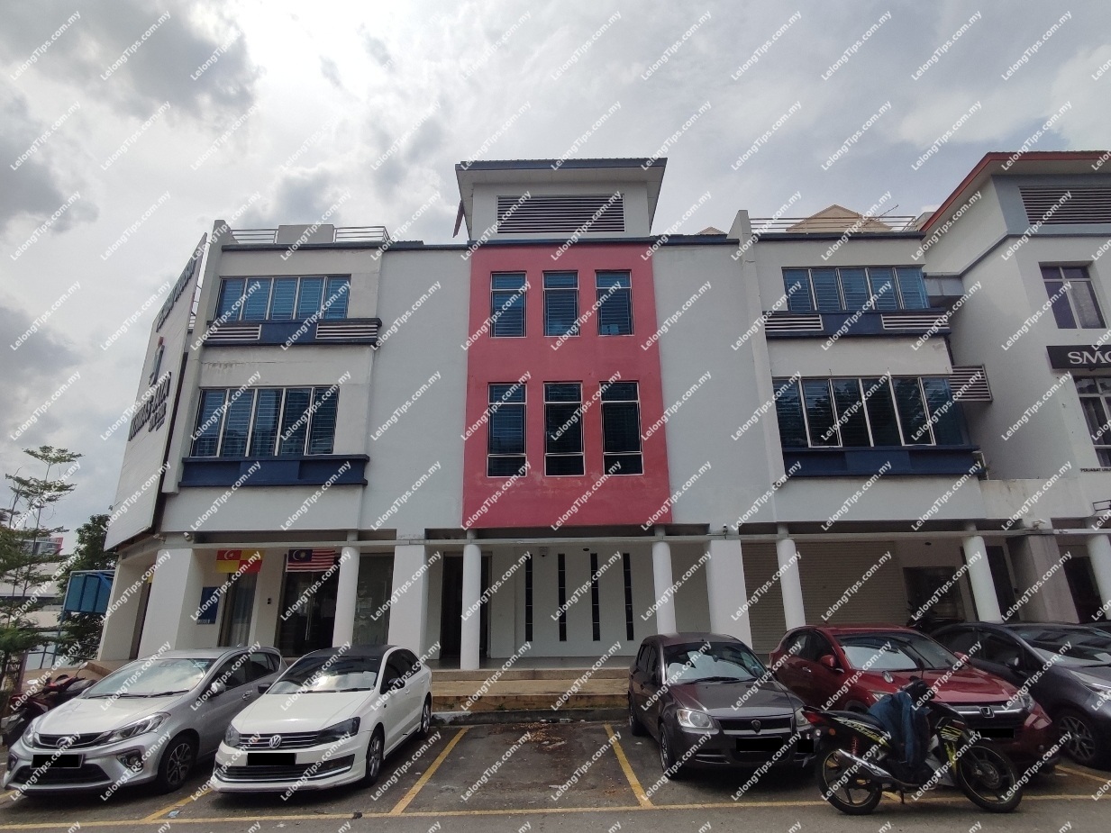 3 Storey Shop Office