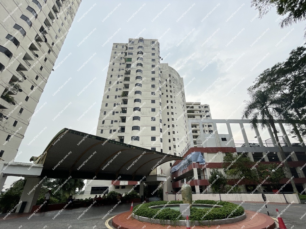 [-28%] Freehold 3 Bedroom Gasing Heights Condominium [9 min to Amcorp ...