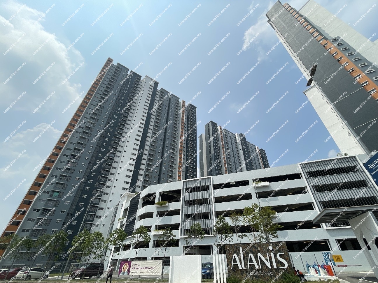 Alanis Residence Service Apartment