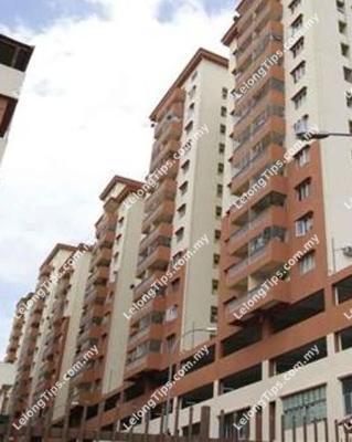 Freehold 3 Bedroom Sri Ria Apartment [6 min away from Stadium Kajang ...