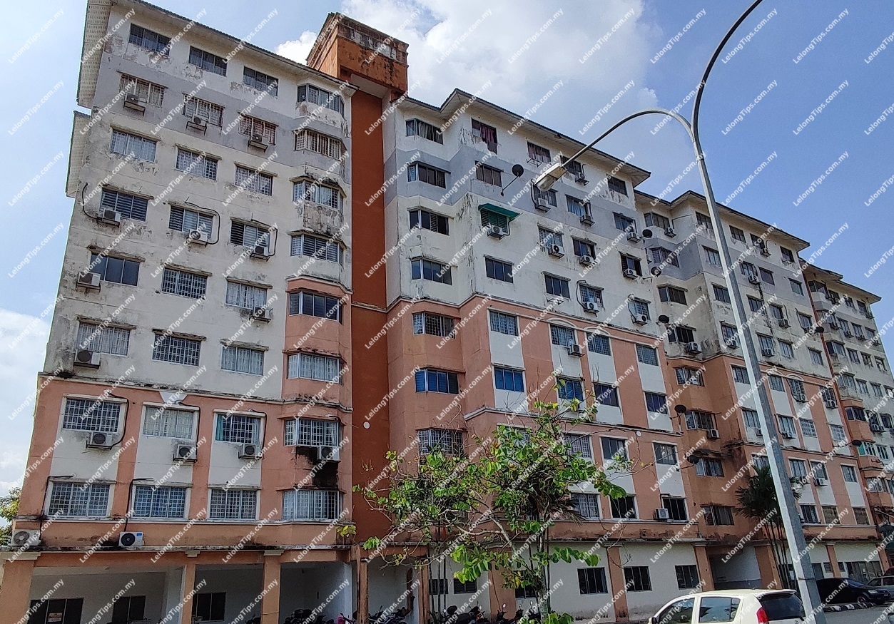 Freehold 3 Bedroom Sri Hijau Condominium, Corner Lot [8 min to BMC Mall ...