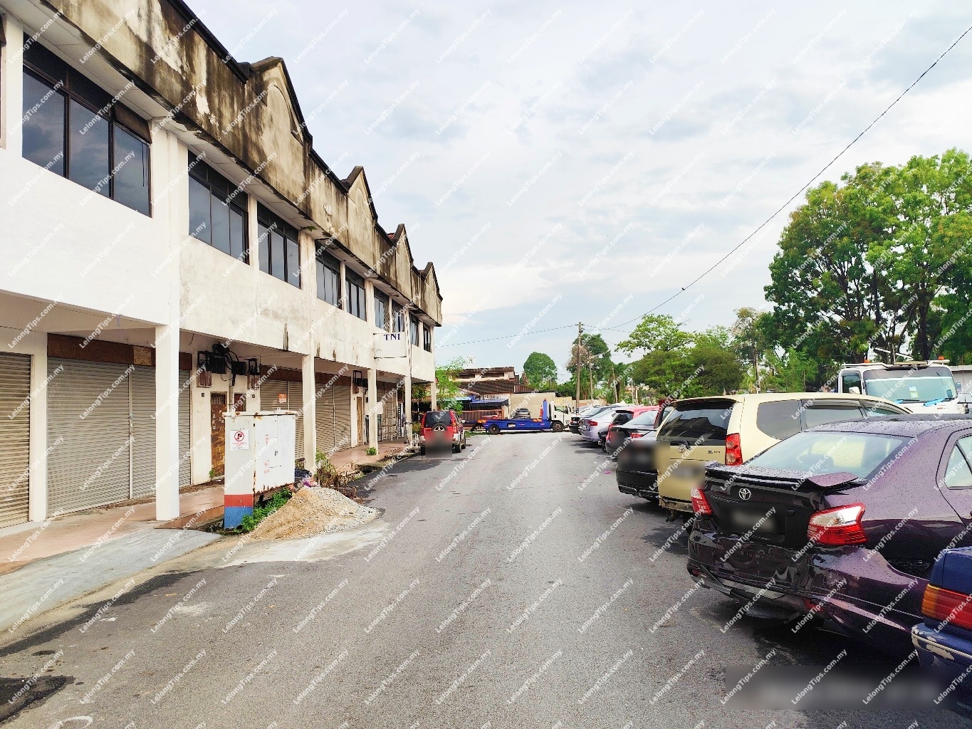 2 Storey Shop Office [5 min to SMK Raja Jumaat & Kota Lukut (Muzium Lukut)]