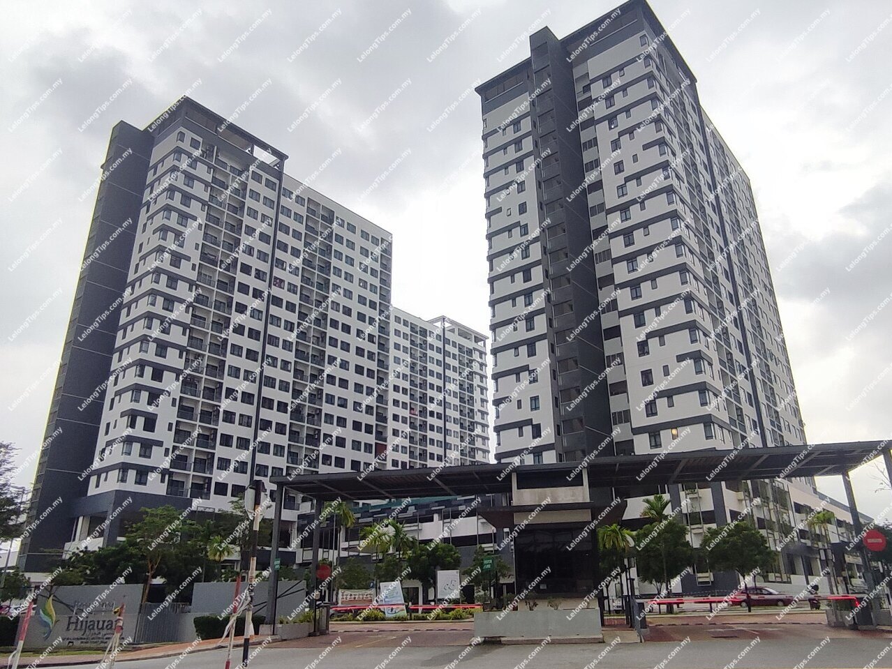 Auction 3 Bedroom Residensi Hijauan Condominium (The Greens) [7 min to ...