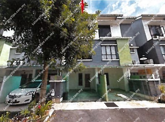 Duplex Town House (Upper Unit)