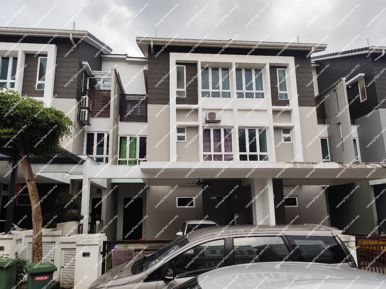 3 Storey Terrace House