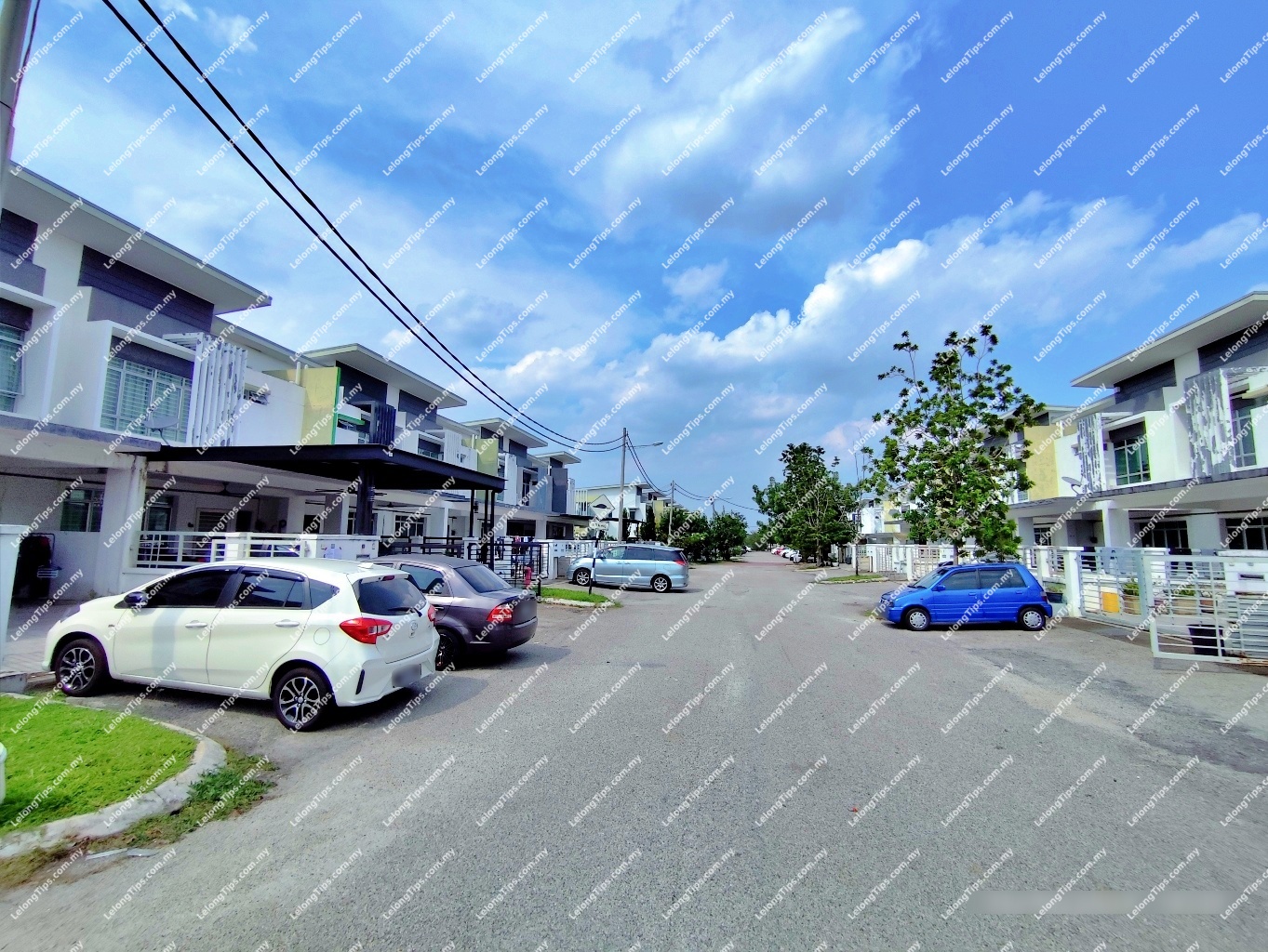 [Gated and Guarded Community] 2 Storey Terrace House [7 min to SMK ...