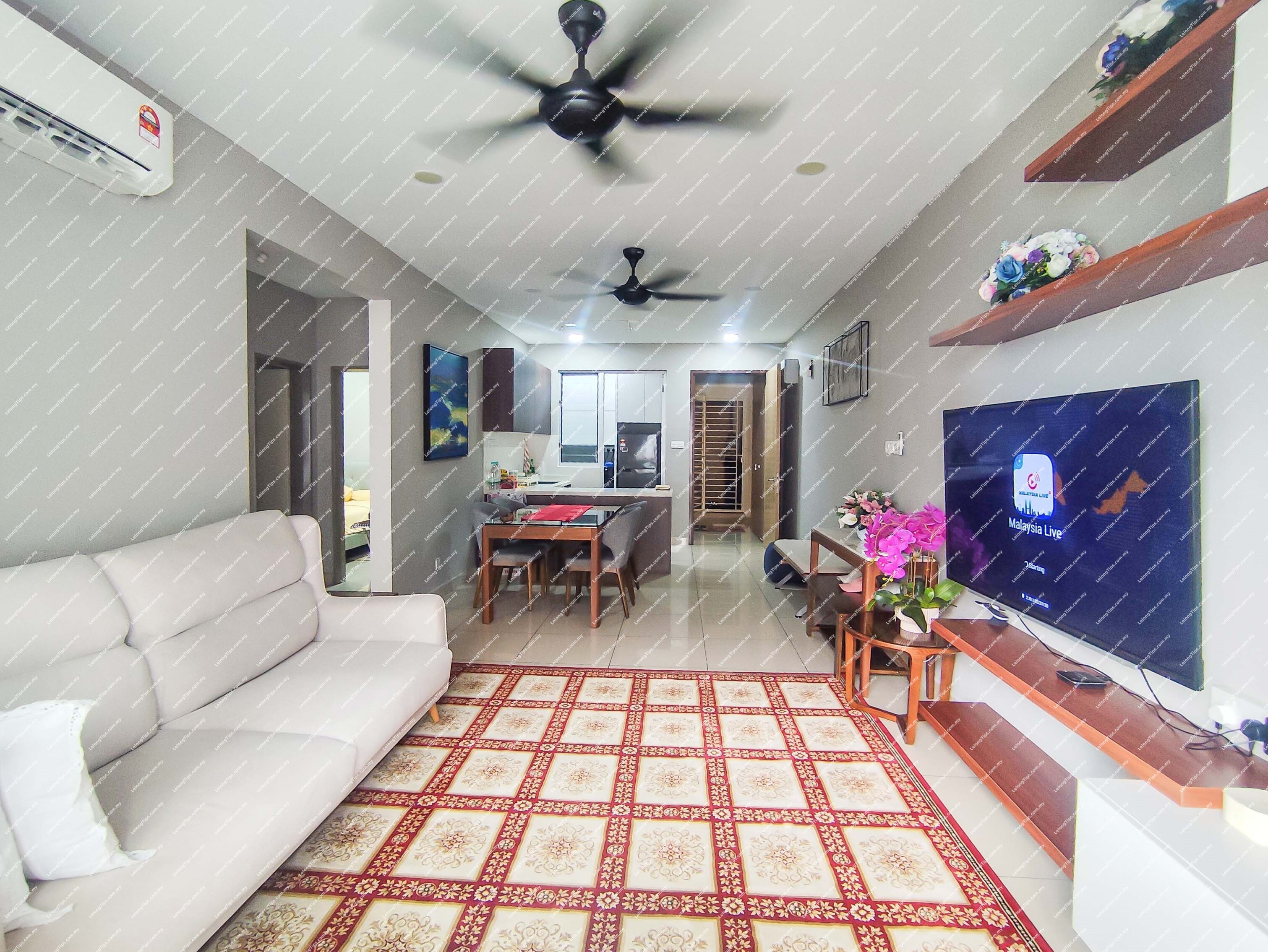 Auction [Balcony facing swimming pool view; Well-maintained & clean ...