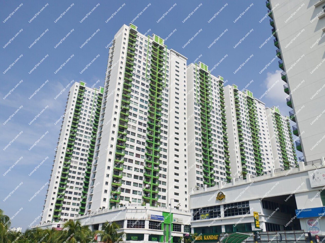 [Right next to KESAS Highway] Service Apartment [5 min to Muhibbah LRT ...