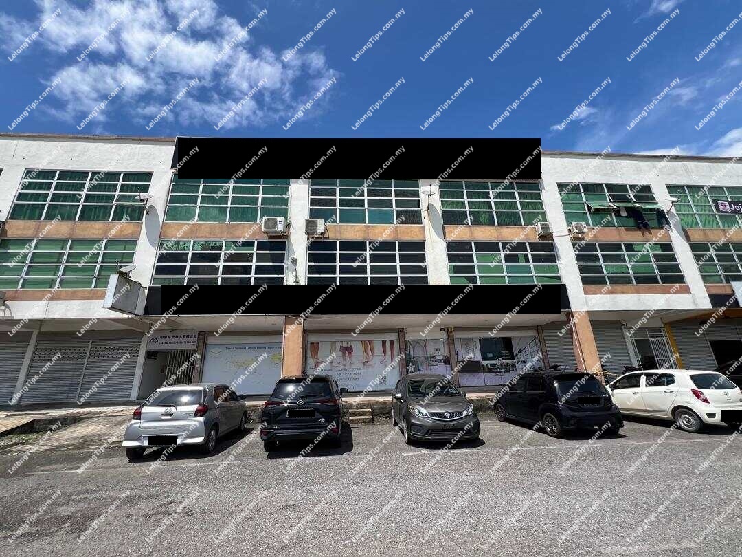 3 Storey Terrace Shop House